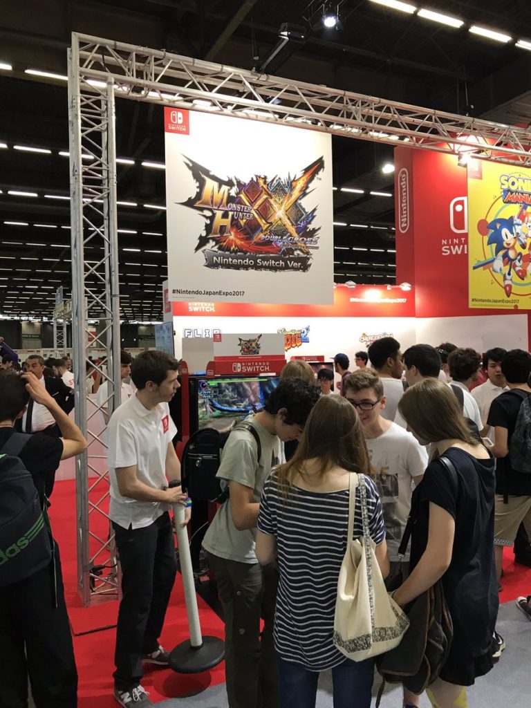 Closer look at the Monster Hunter XX Switch booth in France – NintendoSoup