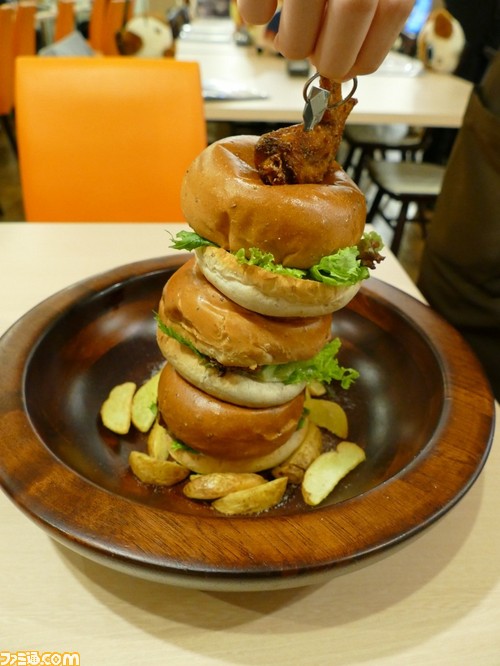 You Will Never Eat Alone At The Monster Hunter Cafe | NintendoSoup