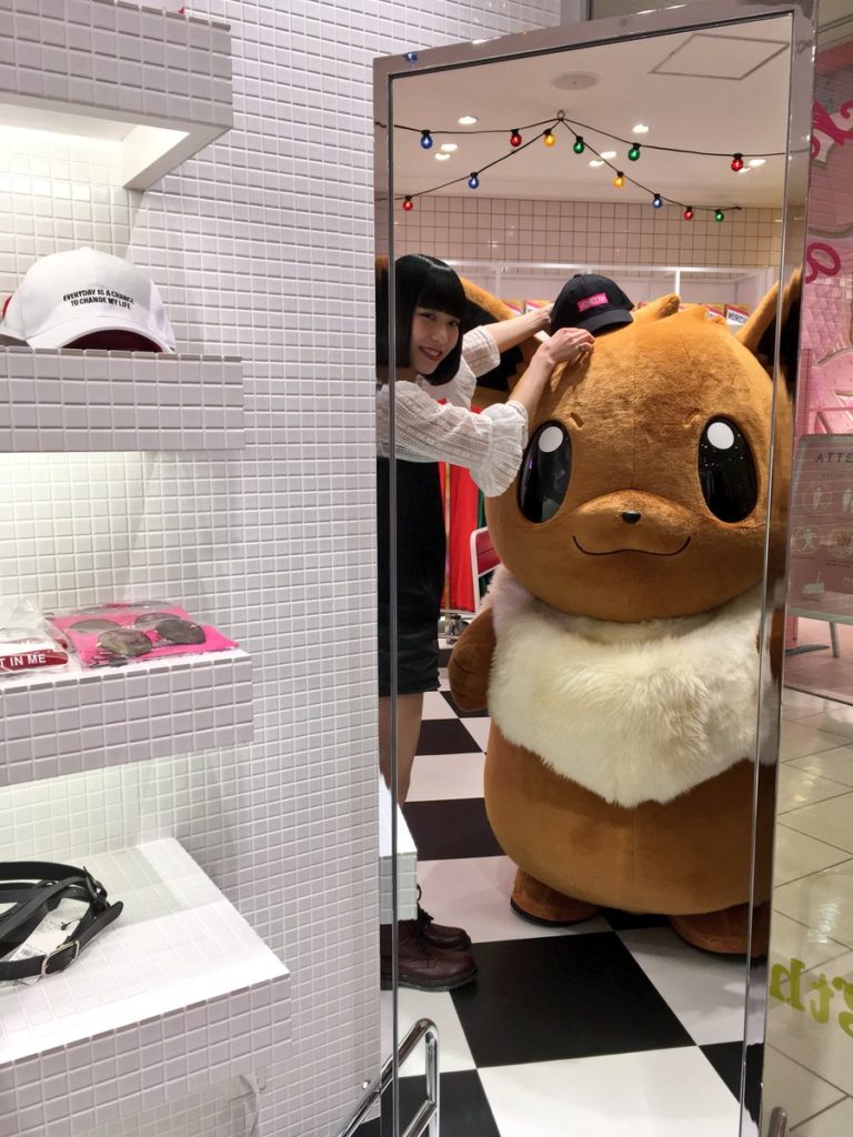 project-eevee-visits-shibuya-109-4 – NintendoSoup