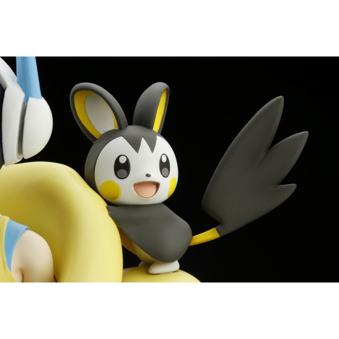 Pokemon Center Exclusive Elesa And Emolga Figure – NintendoSoup