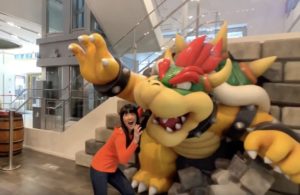 Nintendo NY Brings In A Huge Bowser Statue – NintendoSoup