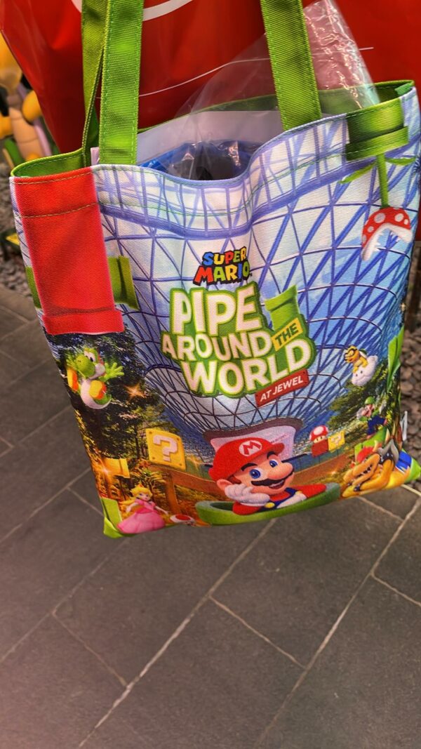 nintendo-mario-jewelchangiairport-nov172023-misc-2 – NintendoSoup