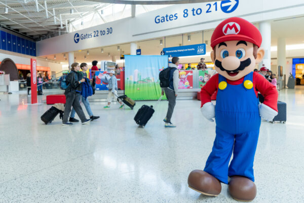 Nintendo Switch Pop-Up Appears At John F. Kennedy International Airport ...