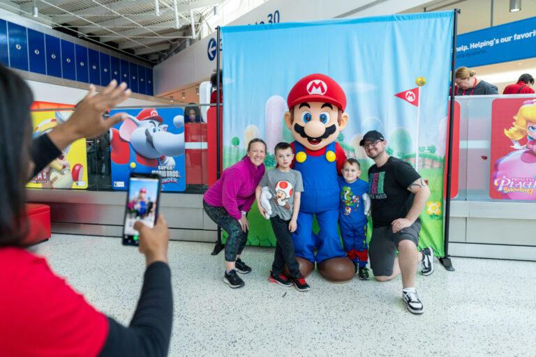 Nintendo Switch Pop-Up Appears At John F. Kennedy International Airport ...